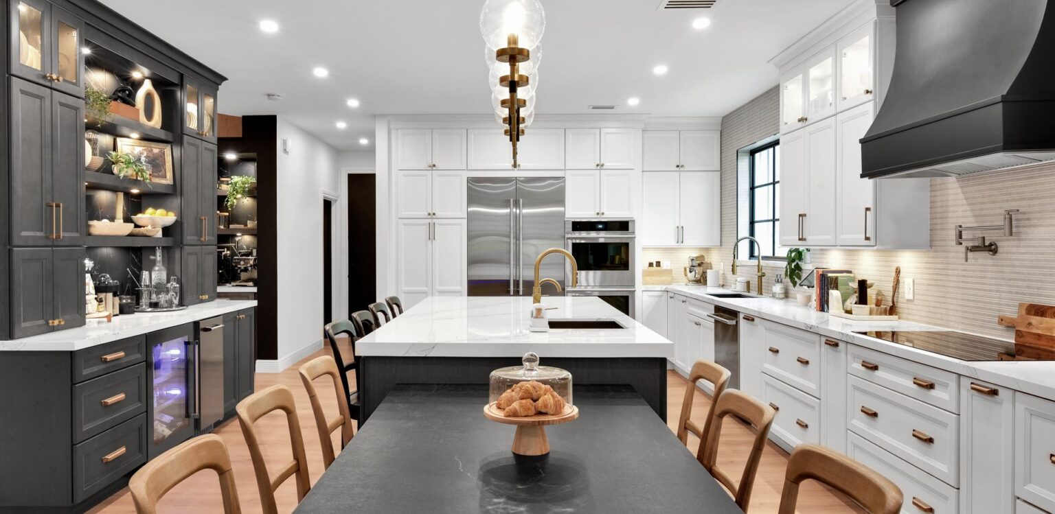 Kitchen Designers and Remodelers in Miami, Pembroke Pines, West Palm ...